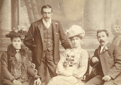 The Ancestry of Elizabeth Ogle.